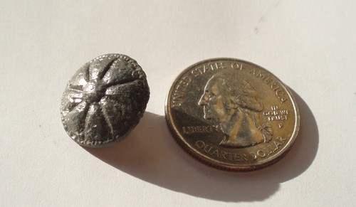 COLONIAL ERA ANTIQUE PRIMITIVE BUTTON SEWING ARTIFACT | eBay