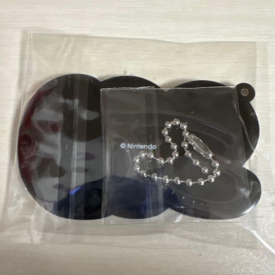 Splatoon Logo Rubber Mascot Keychain Used, No Smoke, Cat Allergies ...