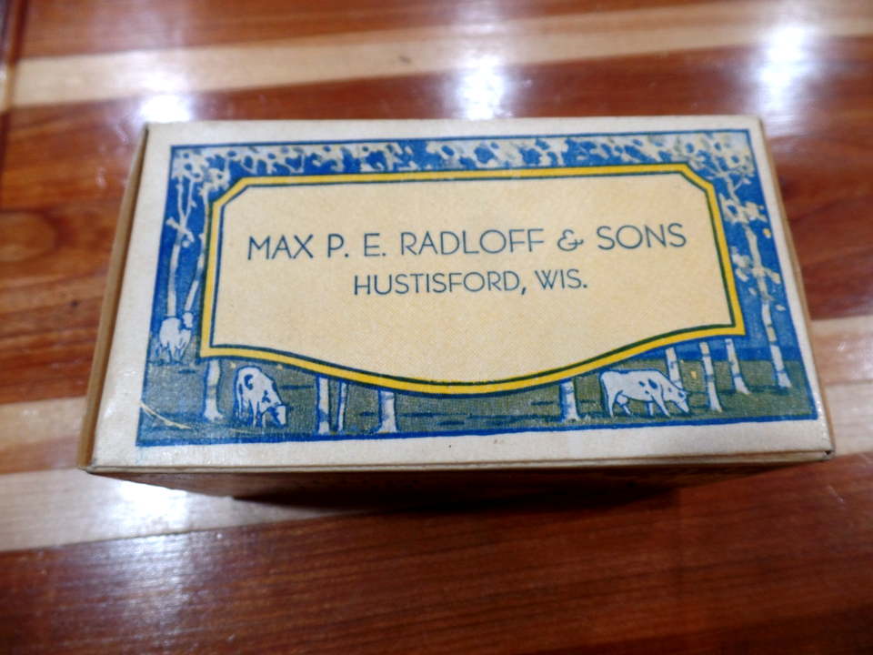 VINTAGE BUTTER ADVERTISING BOX MAX P.E. RADLOFF HUSTISFORD WISCONSIN ...