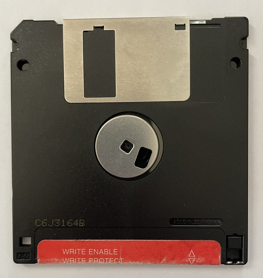Vintage 3.5” Floppy Disk (3 1/2 Inch) FUJIFILM IBM MF2HD 1.44MB ...