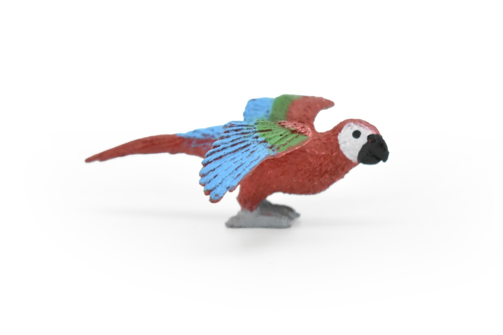 Macaw, Scarlet Parrot, Realistic Plastic Model Toy Bird 2 1/2" F3010 ...