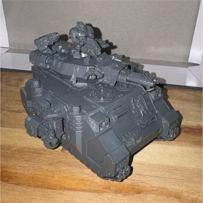 Games Workshop Warhammer 40K Space Marines baal predator tank | eBay