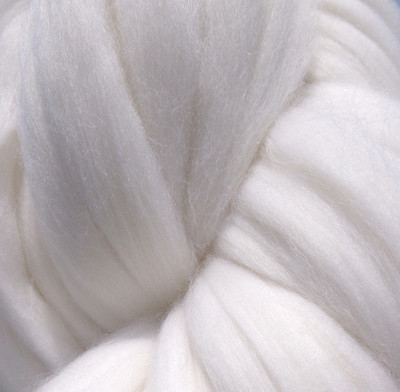 1lb White Wool Roving, White Roving, White Wool, White Spin Wool ...
