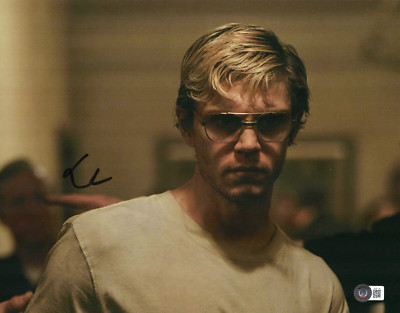 Evan Peters Signed Autograph 11x14 Photo Dahmer Actor Beckett COA | eBay