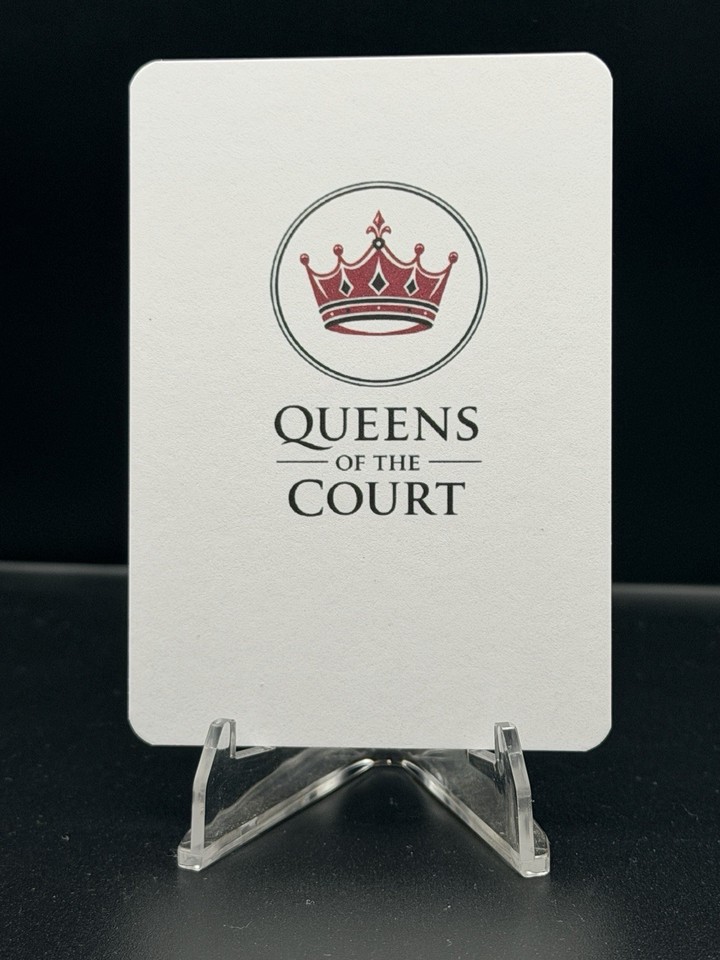 Caitlin Clark Fan Card Queens Of The Court - White Holo Version | eBay