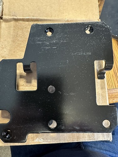 NEW OEM Nissan 2016-2023 TITAN XD Front Right Bumper Stay Bracket 62216 ...