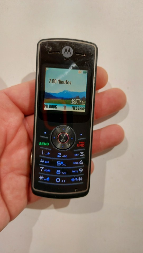 767.Motorola W175g Very Rare - For Collectors - Locked Tracfone Network ...