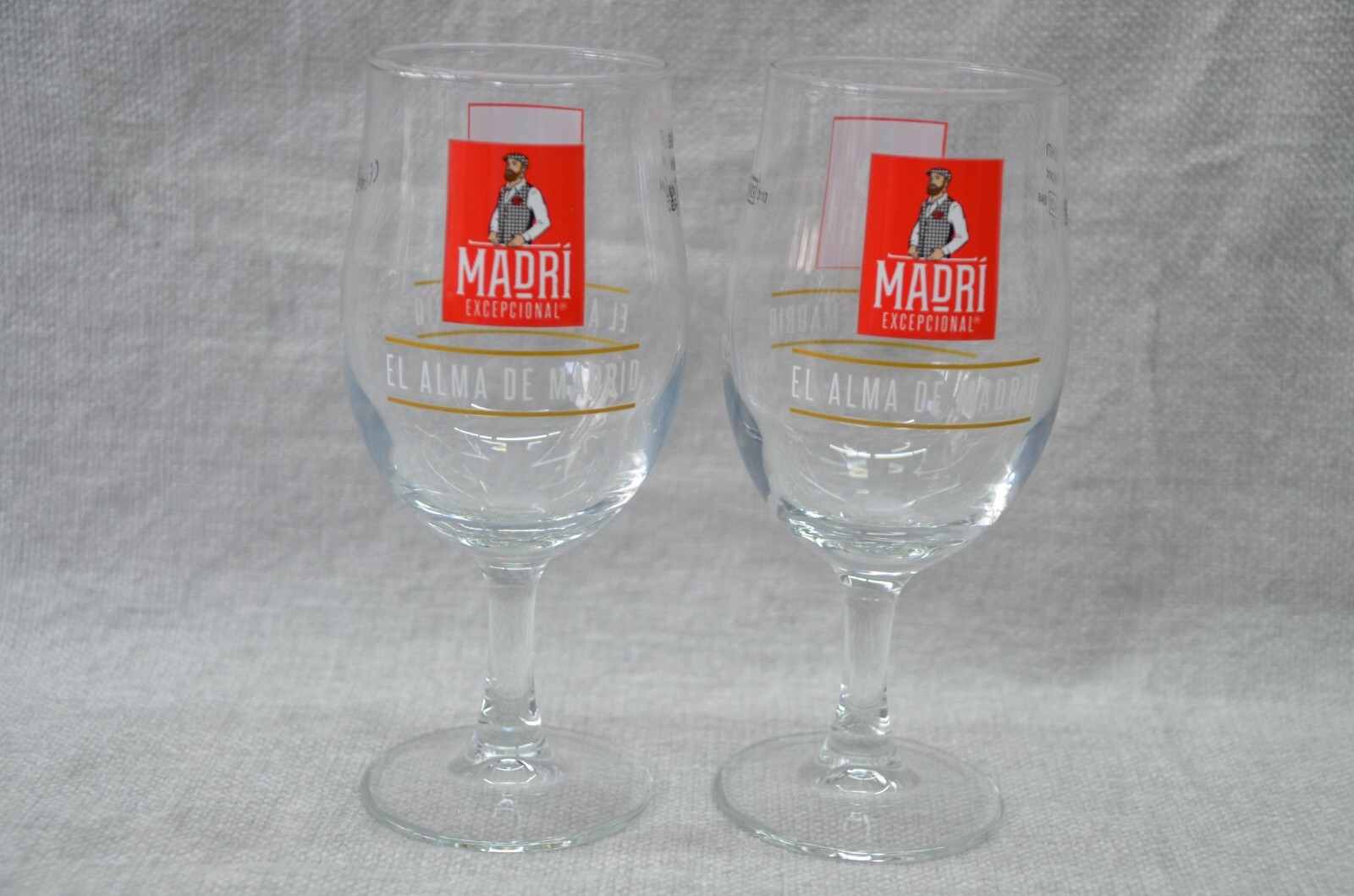 2x Madri Spanish Beer Half Pint 10oz Pedestal Goblet Glass Brand New CE ...