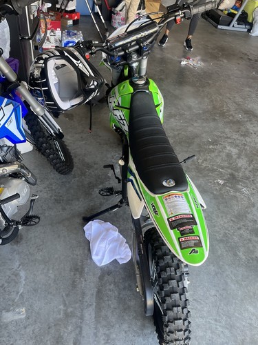 Green 125cc Apollo Dirtbike Rfz 19x Comes with keys and Runs good | eBay