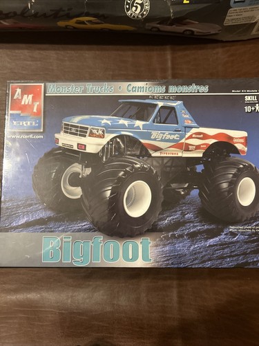 AMT Bigfoot Monster Trucks 1/25 Model Kit UPRM | eBay