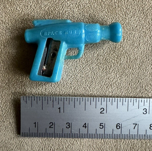 Vintage Plastic Blue Pencil Sharpener Space Gun Style 2 1/4" Long Toy ...