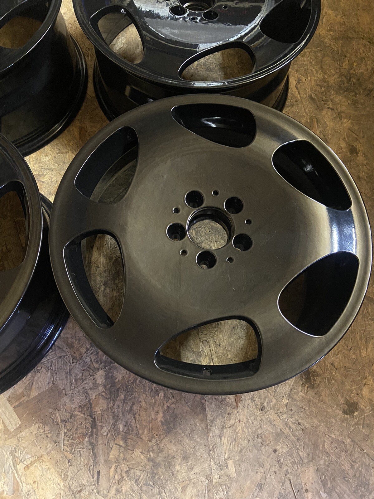 Original Mercedes Segin Felgen 8x18 ET44 A2204012502 Neuwertig | eBay.de