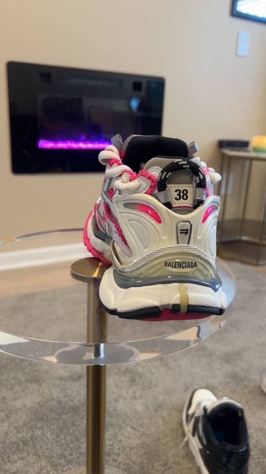Authentic Balenciaga Runner in pink/white/grey. Size EU 38 (fits Women ...