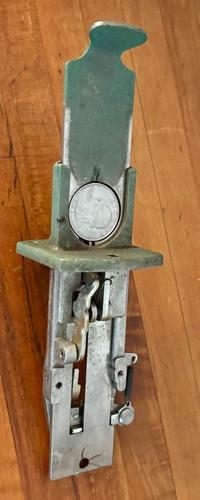 ABT 25 Cent Coin Slot Vending Machine Chute Antique | eBay