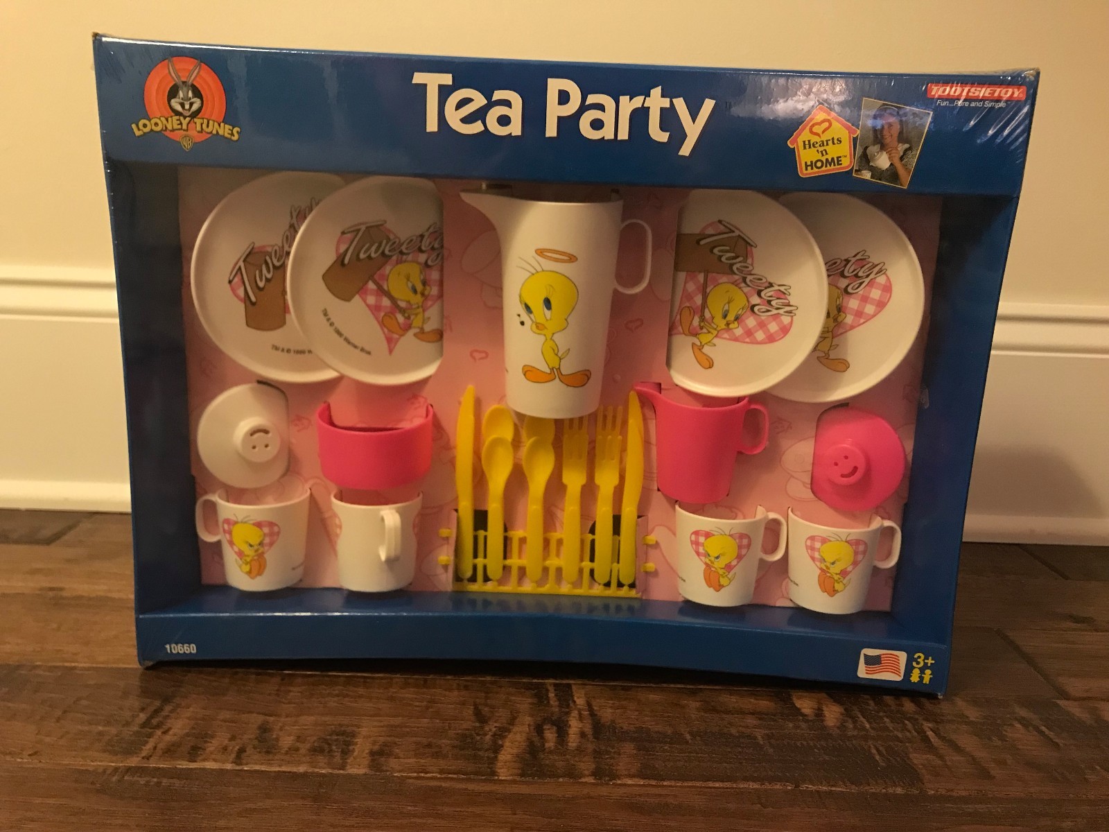 1998 (Tootsietoy) "LOONEY TUNES" (TEA PARTY) "TWEETY BIRD" Set, NEW ...