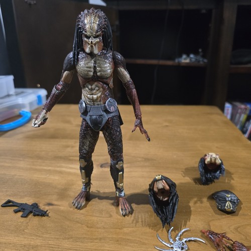 NECA Predator Lab Escape Ultimate Fugitive Predator 7" Action Figure | eBay