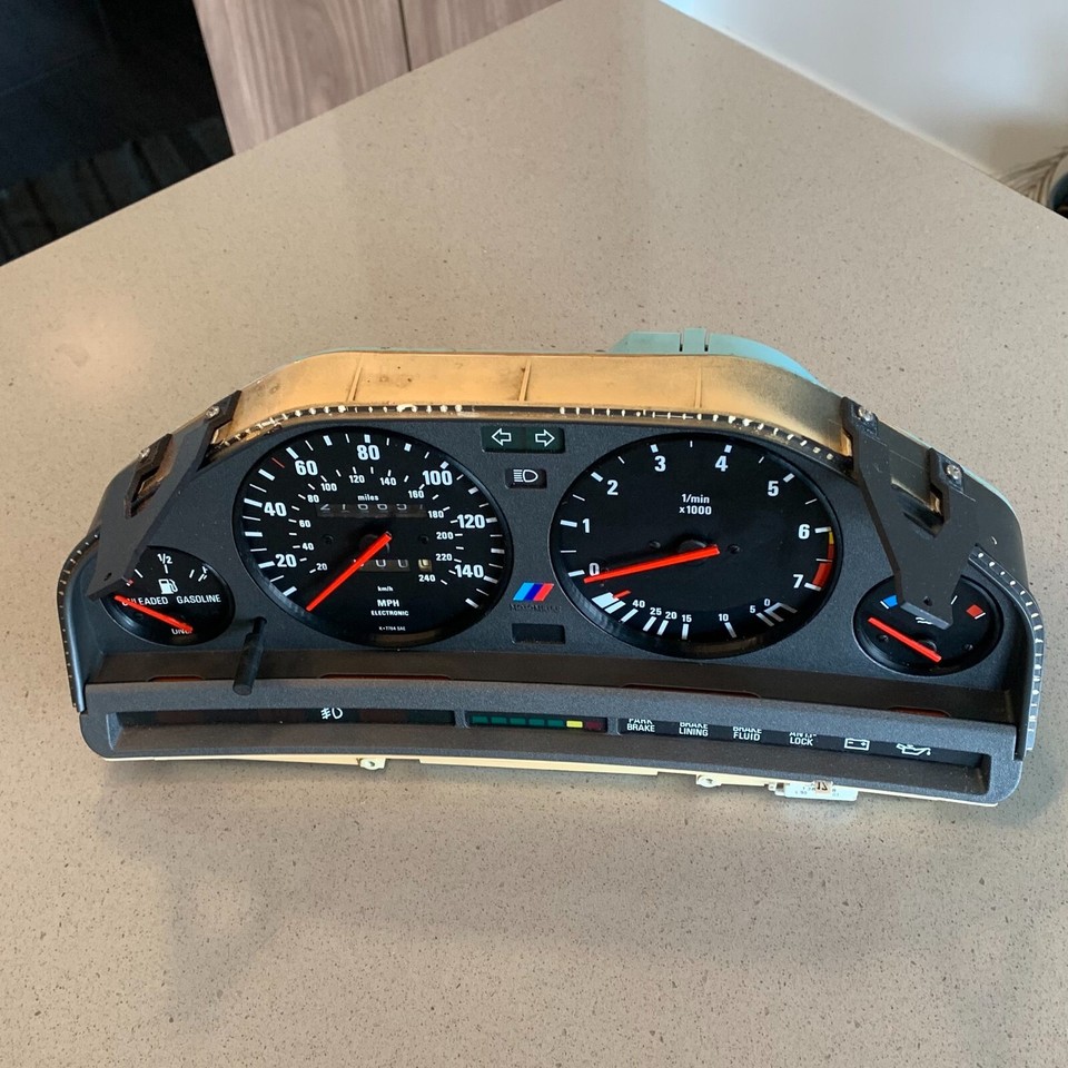 BMW E30 Gauge Cluster Tab Repair Kit | 2 Tabs Included | VDO ...