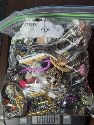 Vintage Job Lot Of Jewellery @ 3KG - Lucky Dip Number 20 | eBay Australia
