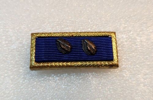 US WW2 PUC Presidential Unit Citation Ribbon Bar 2 Oak Leaf Clusters ...