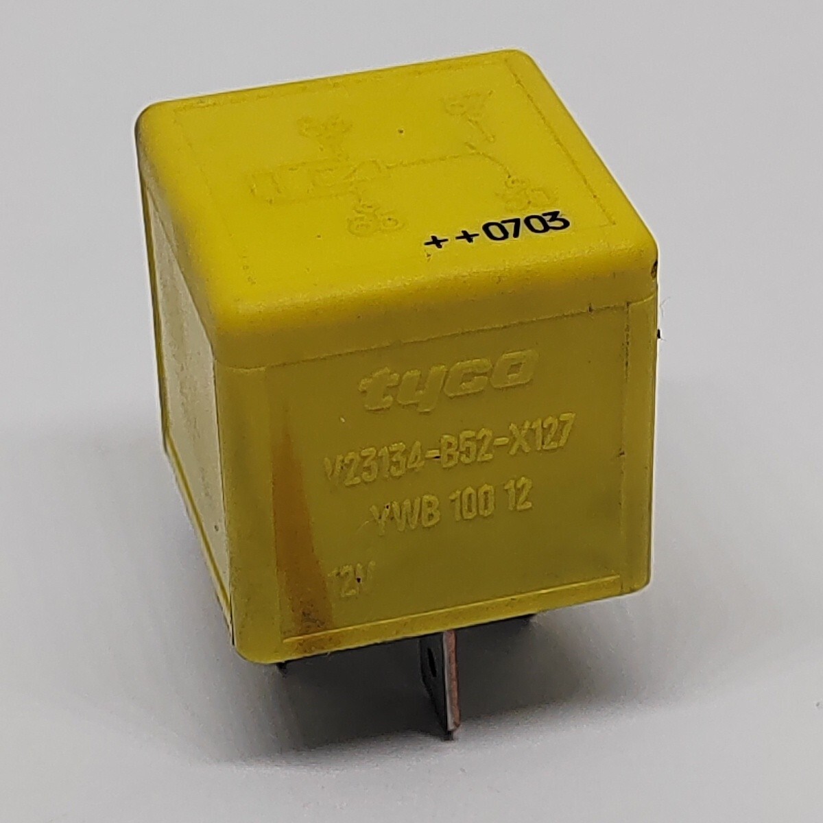 ORIGINAL LAND ROVER TYCO RELAY V23134-B52-X127 YWB 100 12 | eBay
