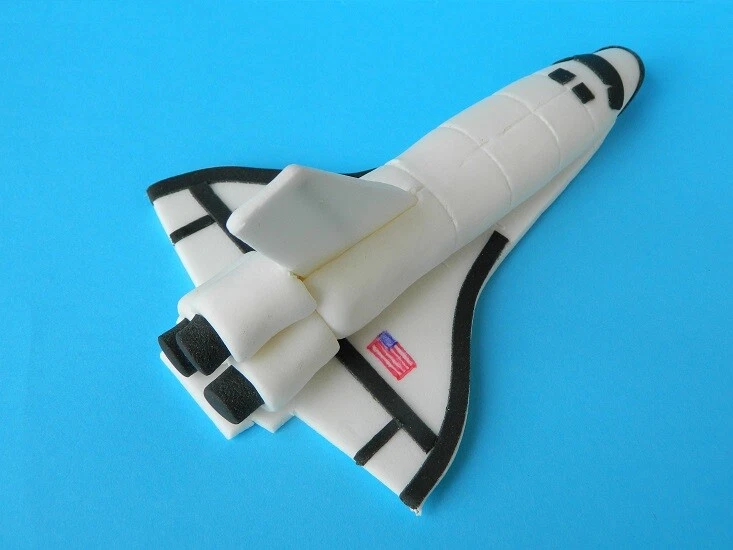 Space Shuttle Cake
