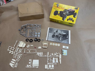 TWEEDY PIE ED BIG DADDY ROTH MODEL KIT ORIGINAL ISSUE 1/25 Scale Custom ...