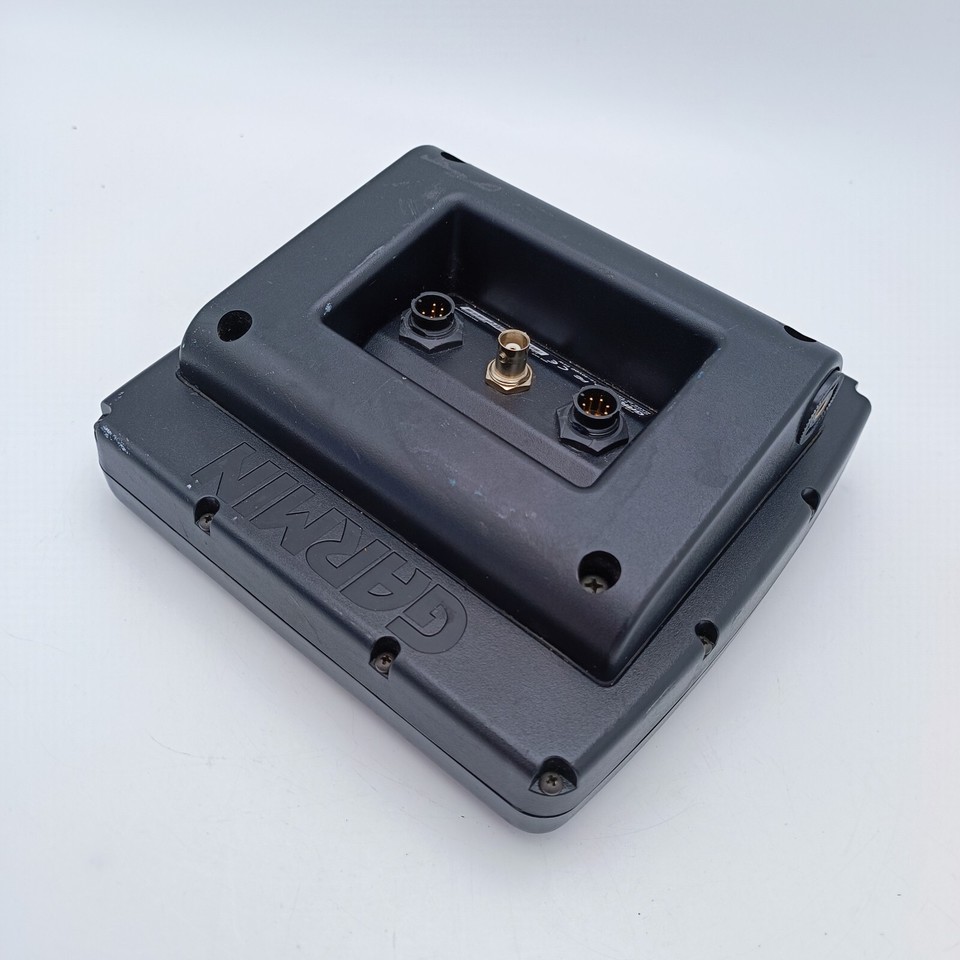 GARMIN GPSMAP 235 SOUNDER CHARTPLOTTER GPS Display Unit Navigator Boat ...