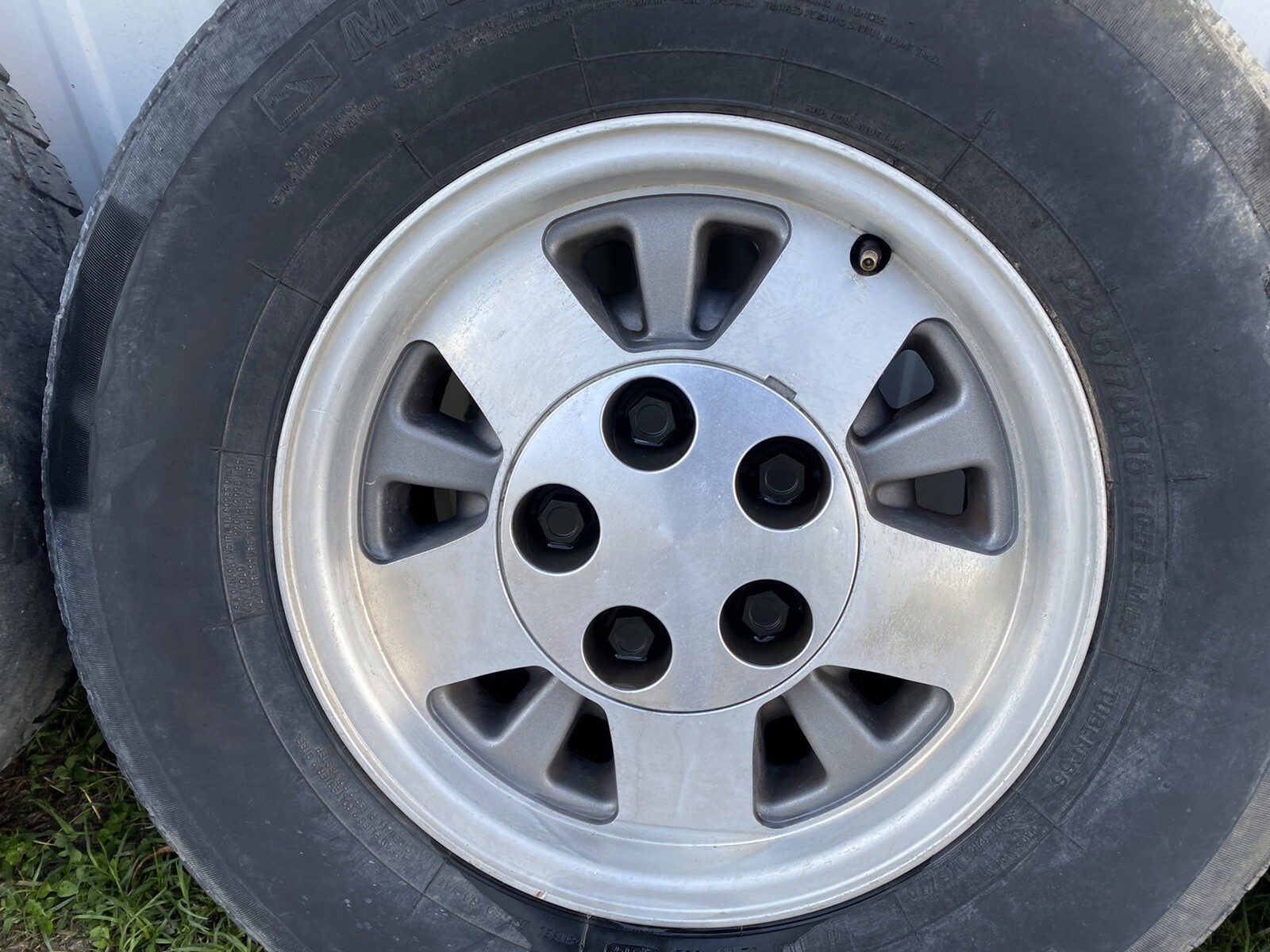 1988 - 1998 CHEVY C1500 SET OF OEM WHEELS OBS | eBay