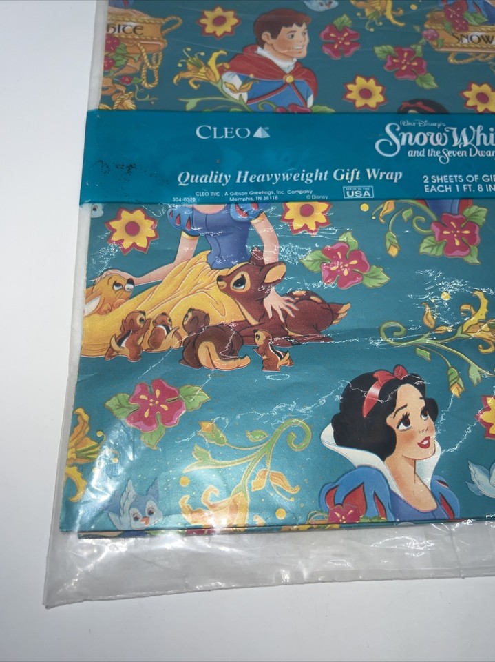 New Disney Snow White & Seven Dwarfs Gift Wrap Paper 8.33sq ft | eBay