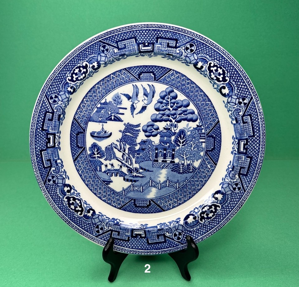 Vintage WOODS WARE Blue Willow Lipped Dinner Plate 10" Wood & Sons ...