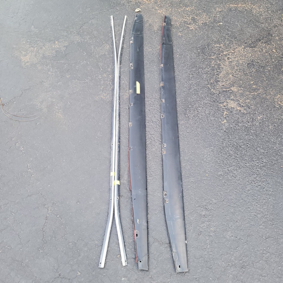 1968-1969 Corvette NOS USED LOWER ROCKER MOULDING S WITH UPPER ROCKER ...