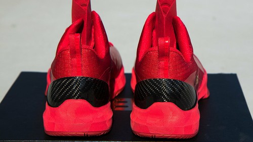 Big Baller Brand/BBB ZO2 Triple Red Basketball Shoes, 2 Free T-Shirts ...