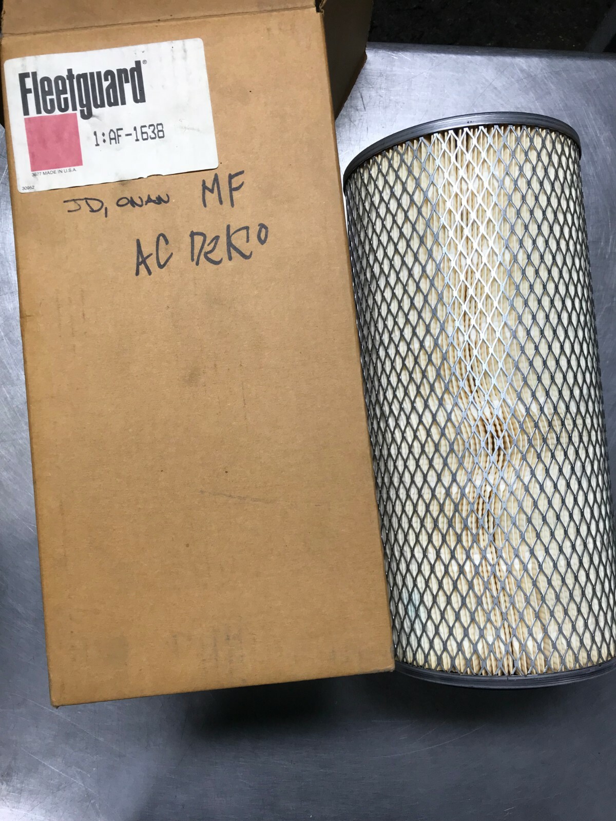 KUBOTA TC02016320 - Air filter cross reference
