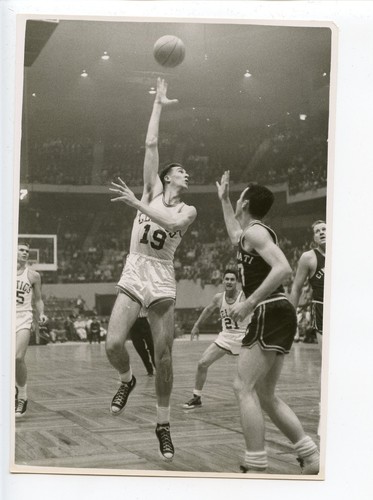 Arnie Risen Boston Celtics 6 X 8 1/2 Photo | eBay