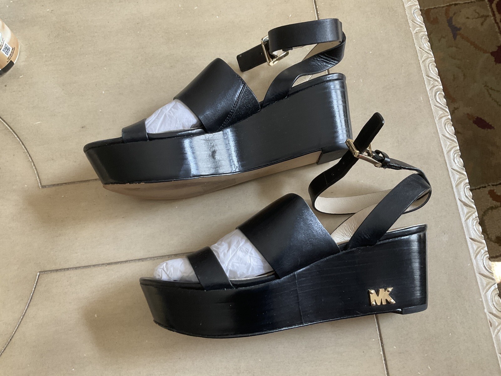 MICHAEL KORS Wedge Platform BLACK Sandal - size 6 M - Gem