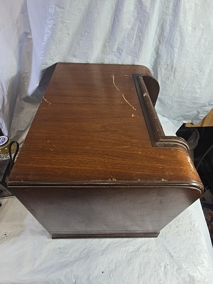 1934 SILVERTONE 7108 AM Tabletop Radio Sears Roebuck Wood Cabinet ...