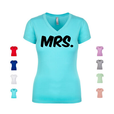 Mrs ms miss married ring engaged relationship committed Women's V Neck ...