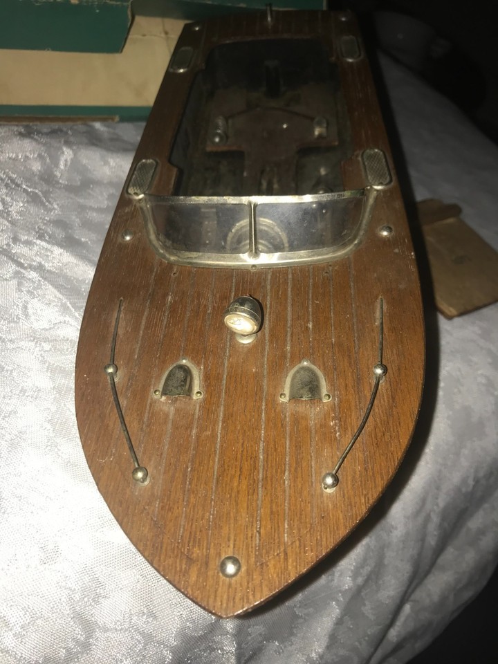 Rare 1960s FLEET LINE The Sea Babe SPEEDBOAT Battery Operated BOAT ...