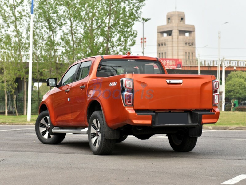 Isuzu D Max 2022 Red Interior