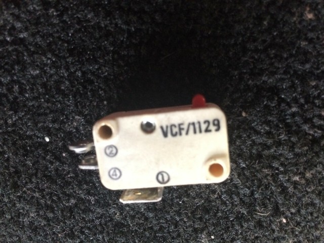 Rolls-Royce Corniche Silver Shadow 1973-80 Window Micro Switch UD15410 ...