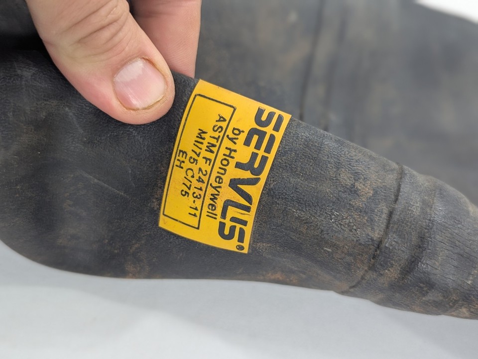 Servus Reflekshin Protekshin Thigh High Steel Toe Muck Boots Size 10 | eBay