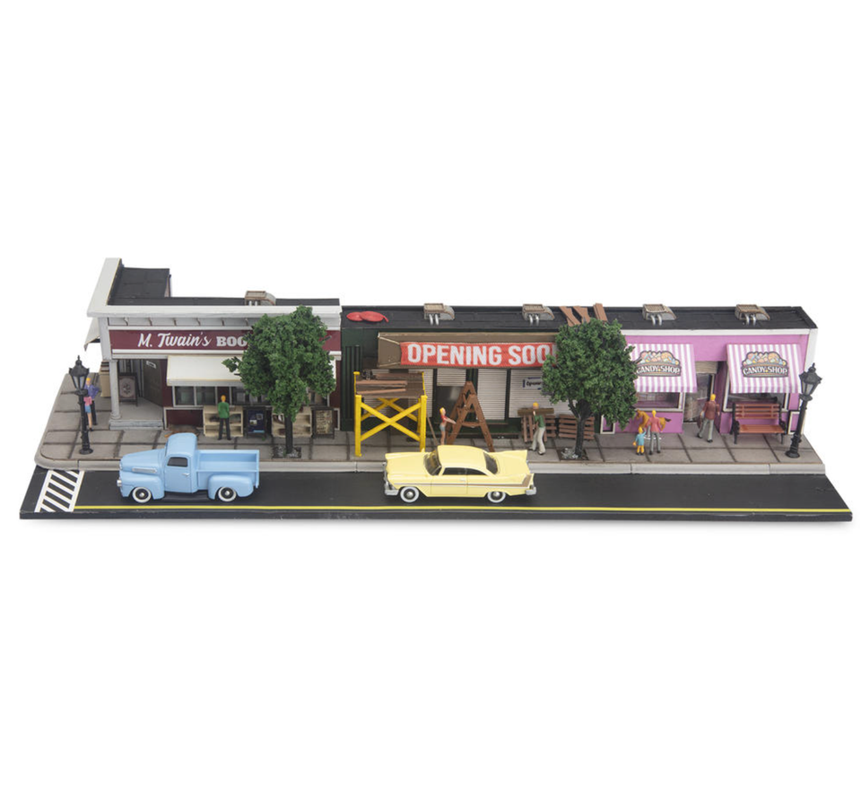 HO Scale Main Street Block Small Town Retail Store Buildings w Figures ...