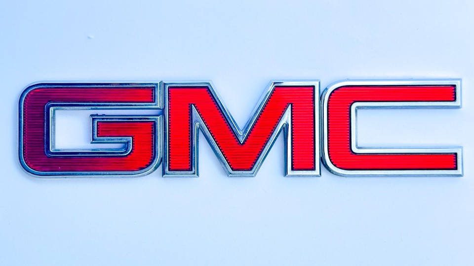 GMC Truck SUV Emblem Badge | Genuine OEM Replacement Part 15029627 ...