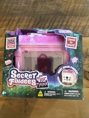 Secret Findees Magic Mailbox Pink | Includes Either Audree or Roxee ...
