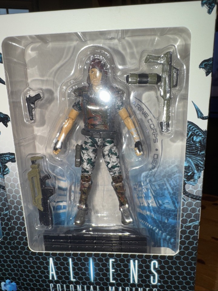 Hiya Toys Exquisite Mini ALIENS Colonial Marines Redding NIB Great ...
