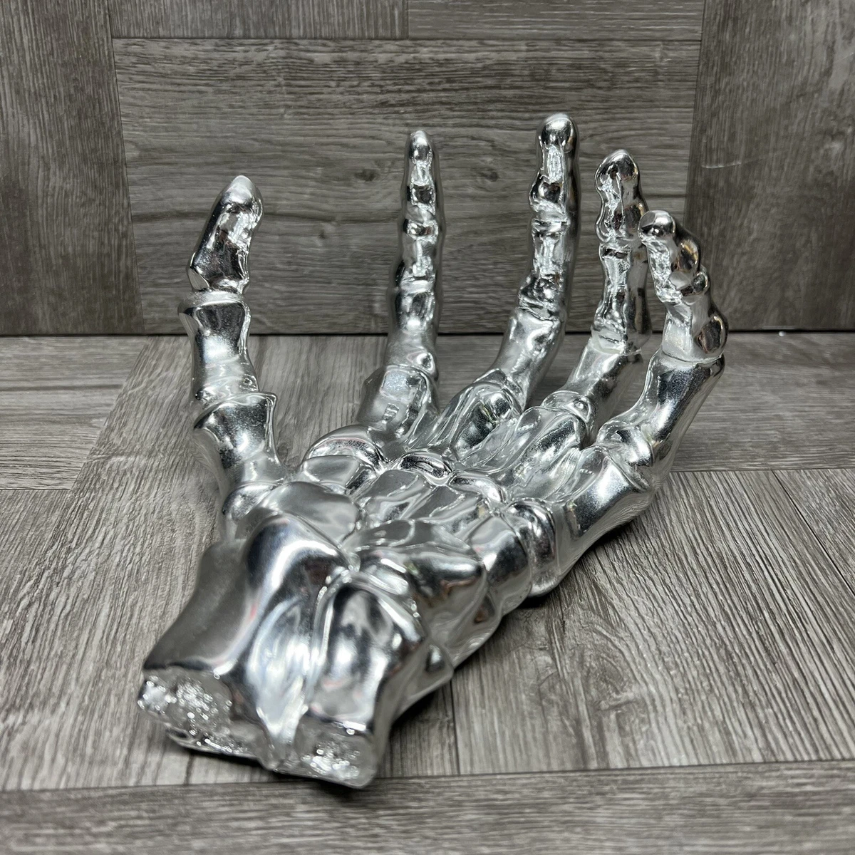 Skeleton Metal Hand Art