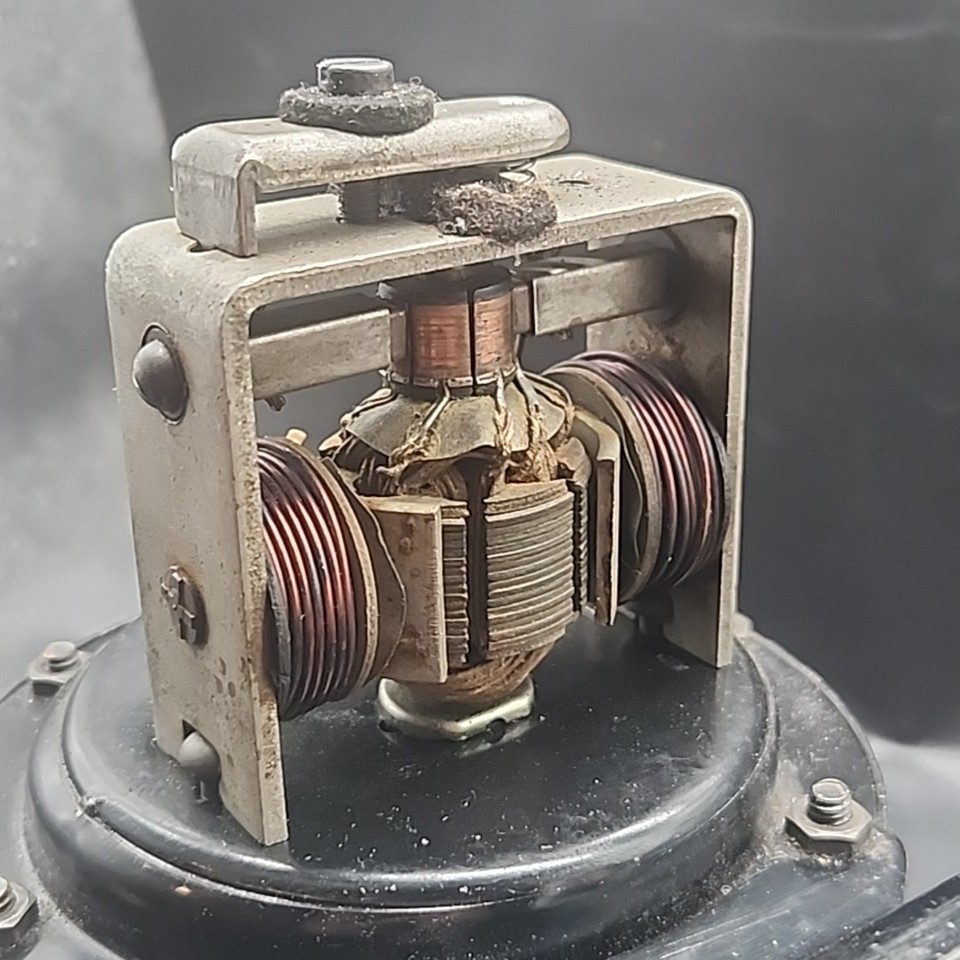 FORD MODEL "A" AUGA HORN AH-OOO-GAH OOGA Signed Stewart-Warner USA | eBay