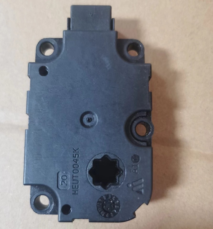 OEM 4M0820511 HVAC Vent Actuator For Audi A4 A5 Q7 Q8 A6 A7 A8 Q5 ...