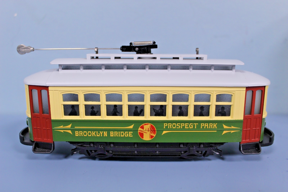 MTH RailKing 30-5240 Brooklyn Bridge Trolley Bump-n-Go Trolley | eBay