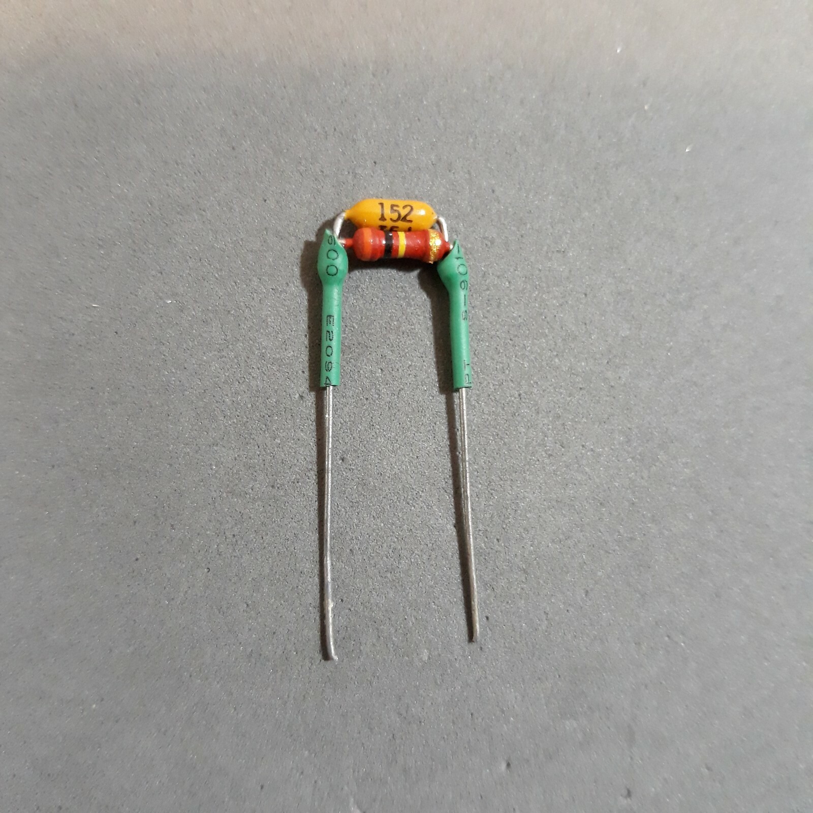 TREBLE BLEED CIRCUIT B59G Spec "F3", 1.5nF Axial capacitor, 300K-ohm ...